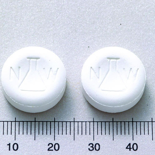 〝內外〞鈣寶錠950毫克的功效、成分、用法與用量